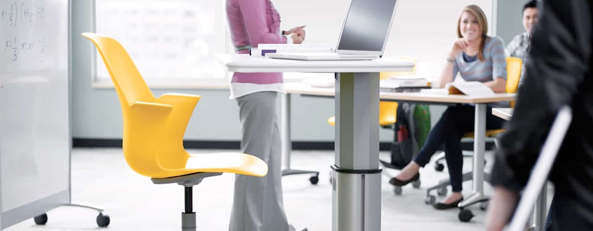 Lecture Halls' Future in the Beauty and Durability of Glass | Clarus