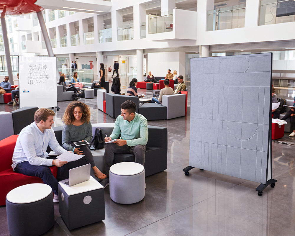 Flex™ Mobile rolling glassboard | Clarus